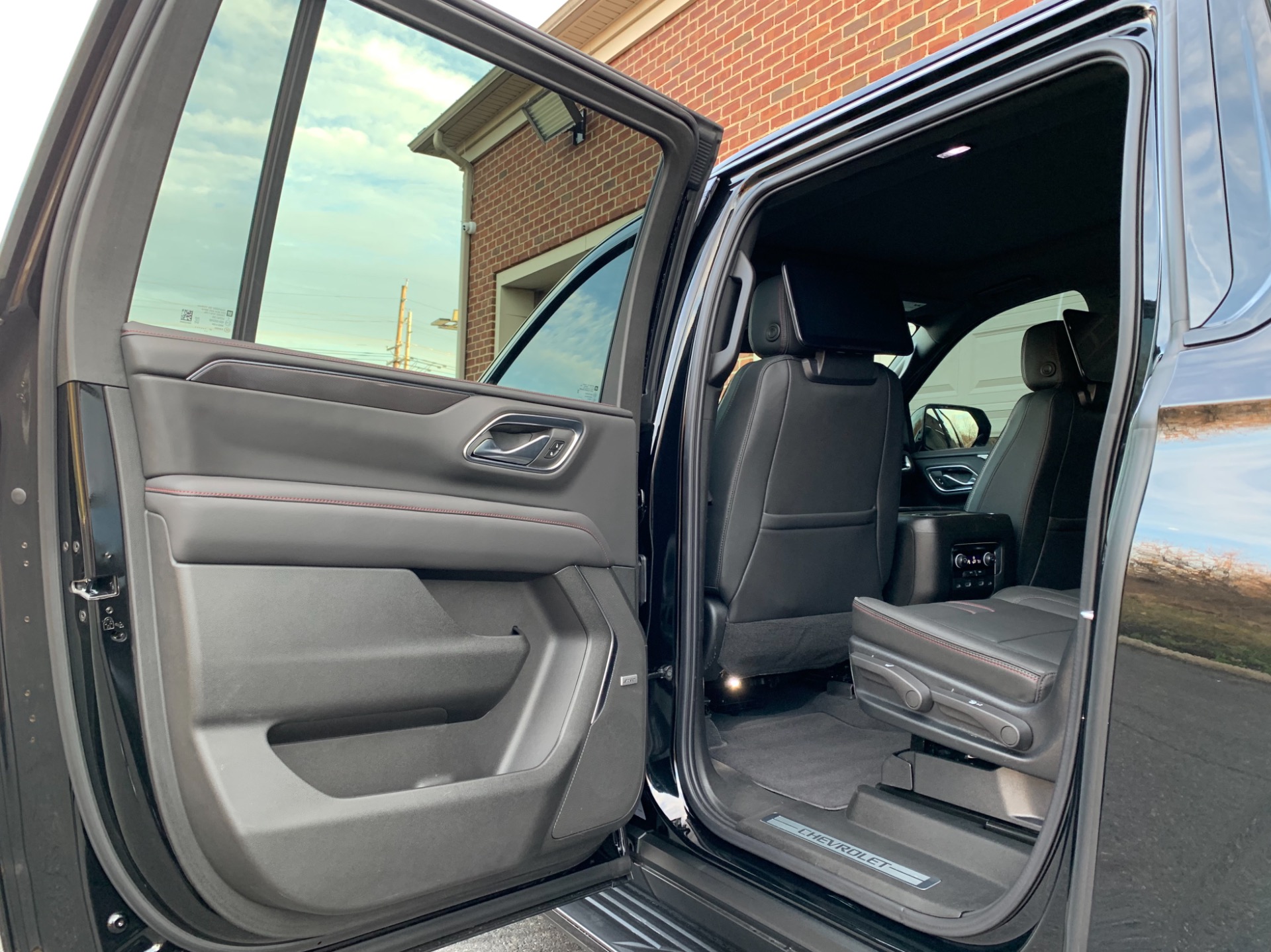 2021 Chevrolet Suburban RST Stock # 458952 for sale near Edgewater Park ...