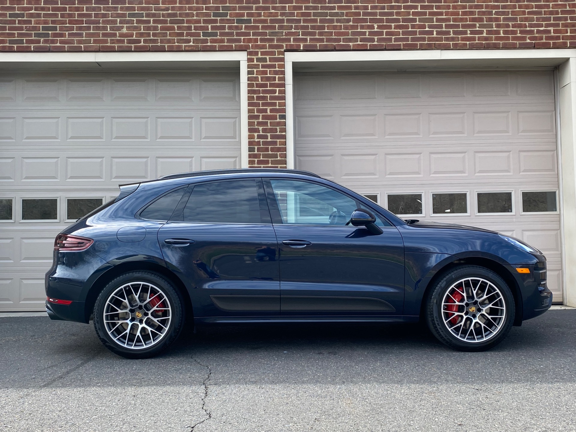2017 Porsche Macan Turbo Stock # B62001 for sale near Edgewater Park ...