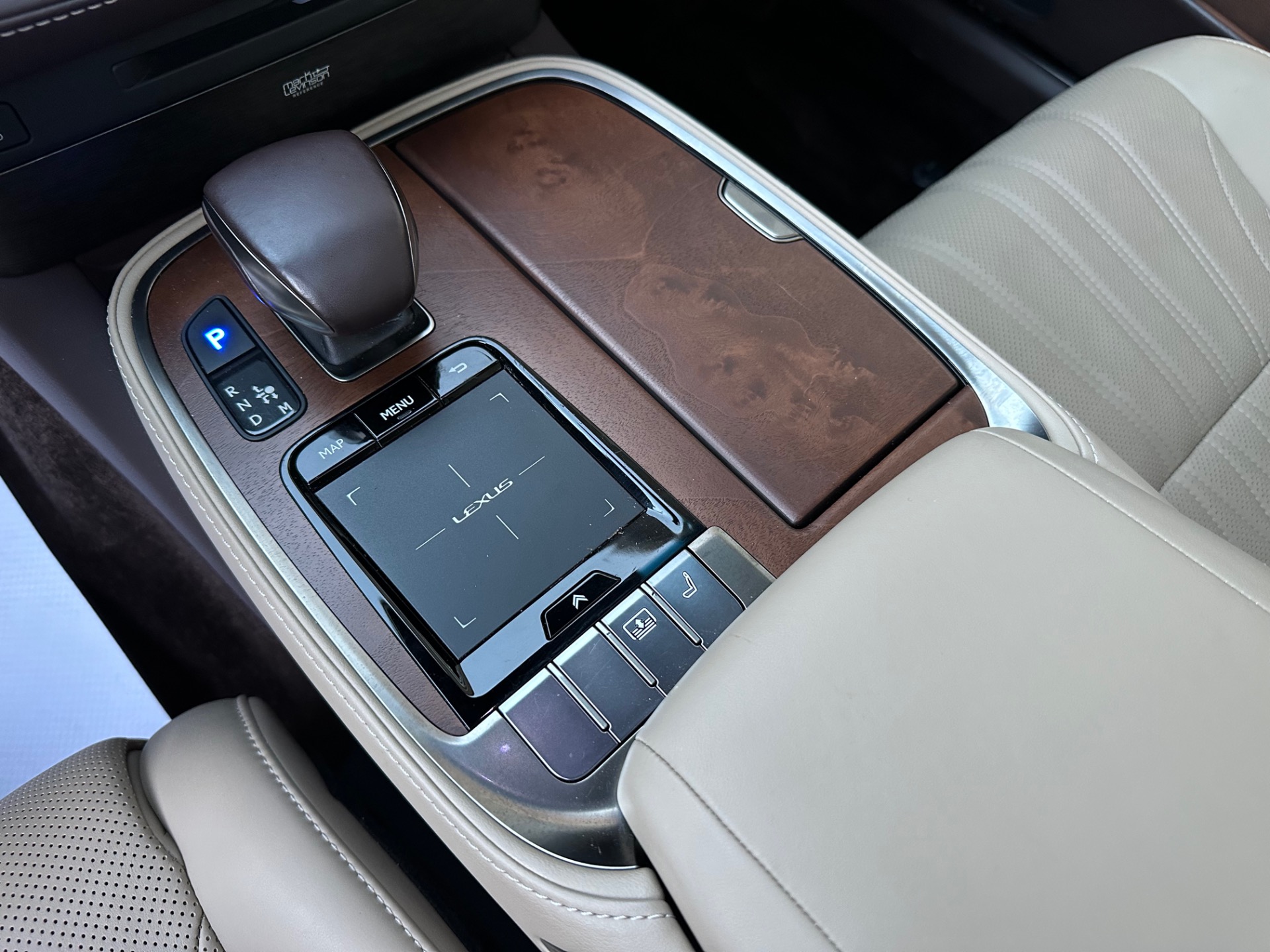 2020 Lexus LS 500 AWD Stock # 008520 for sale near Edgewater Park, NJ ...