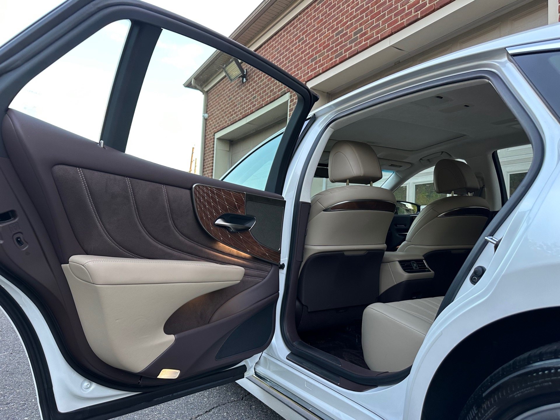 2020 Lexus LS 500 AWD Stock # 008520 for sale near Edgewater Park, NJ ...