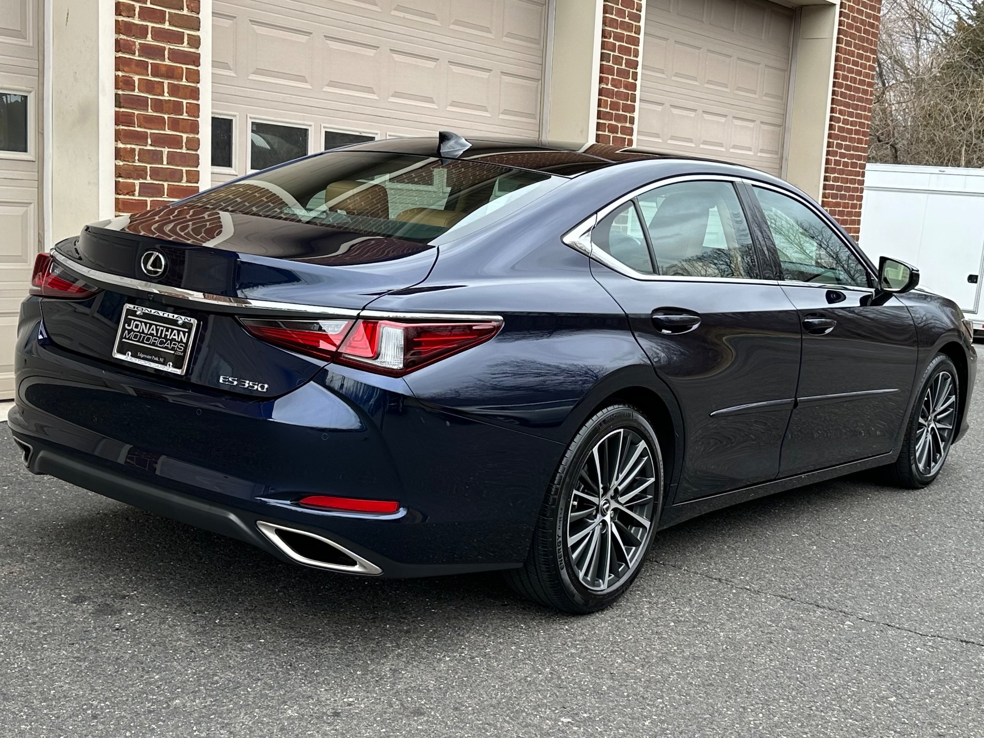2022 Lexus ES 350 Premium Stock # 116412 for sale near Edgewater Park ...
