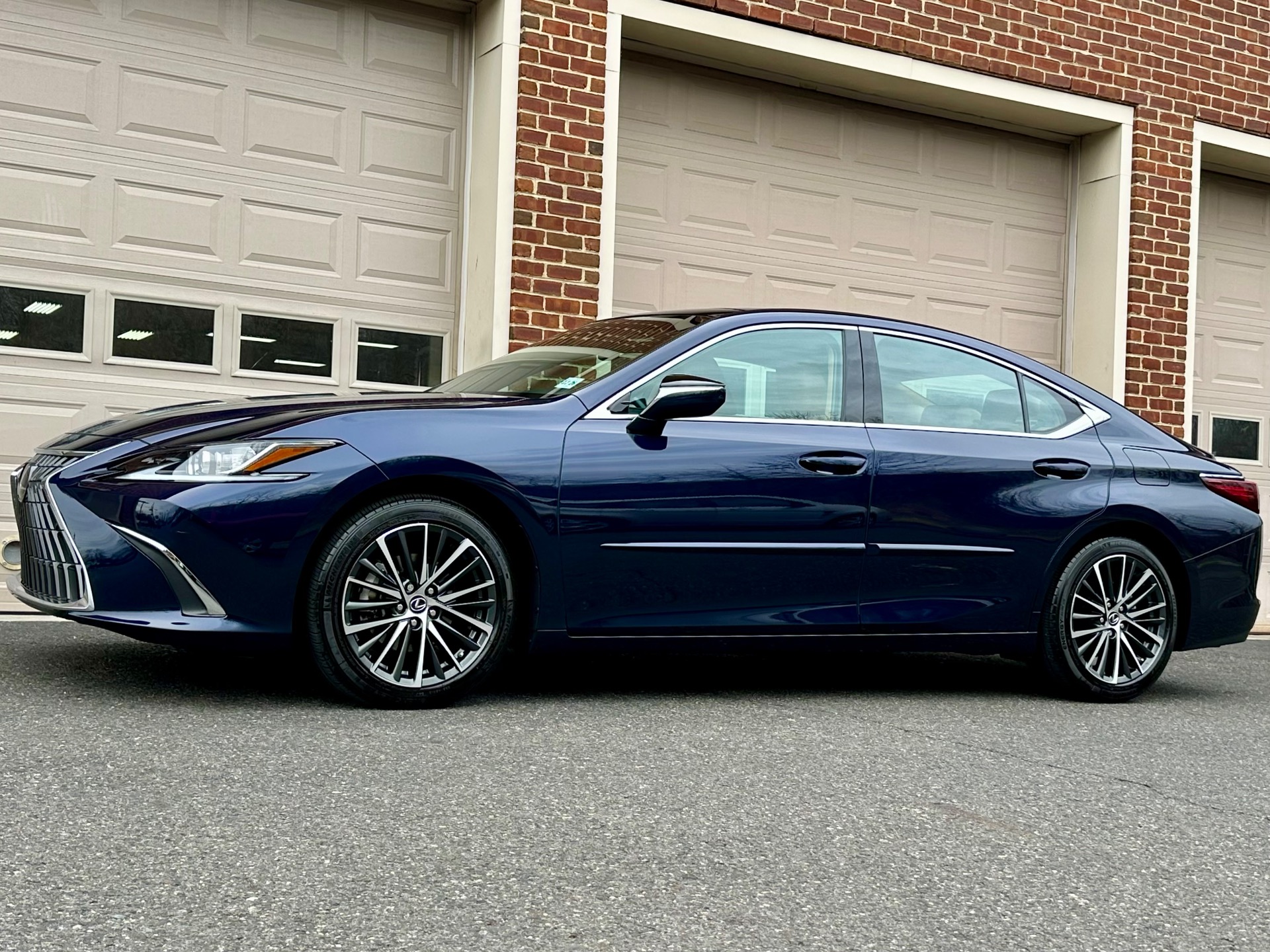 2022 Lexus ES 350 Premium Stock # 116412 for sale near Edgewater Park ...