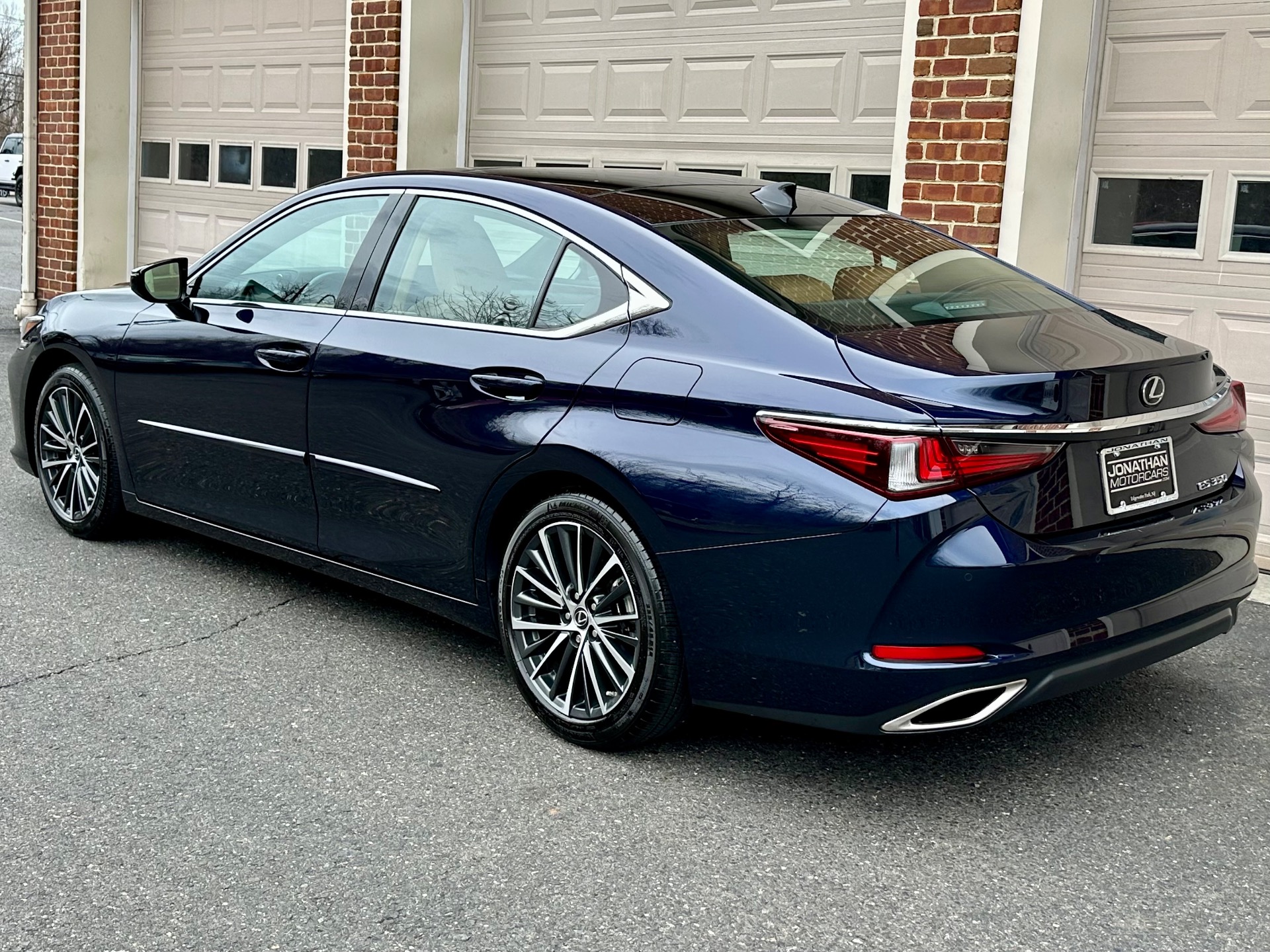 2022 Lexus ES 350 Premium Stock # 116412 for sale near Edgewater Park ...